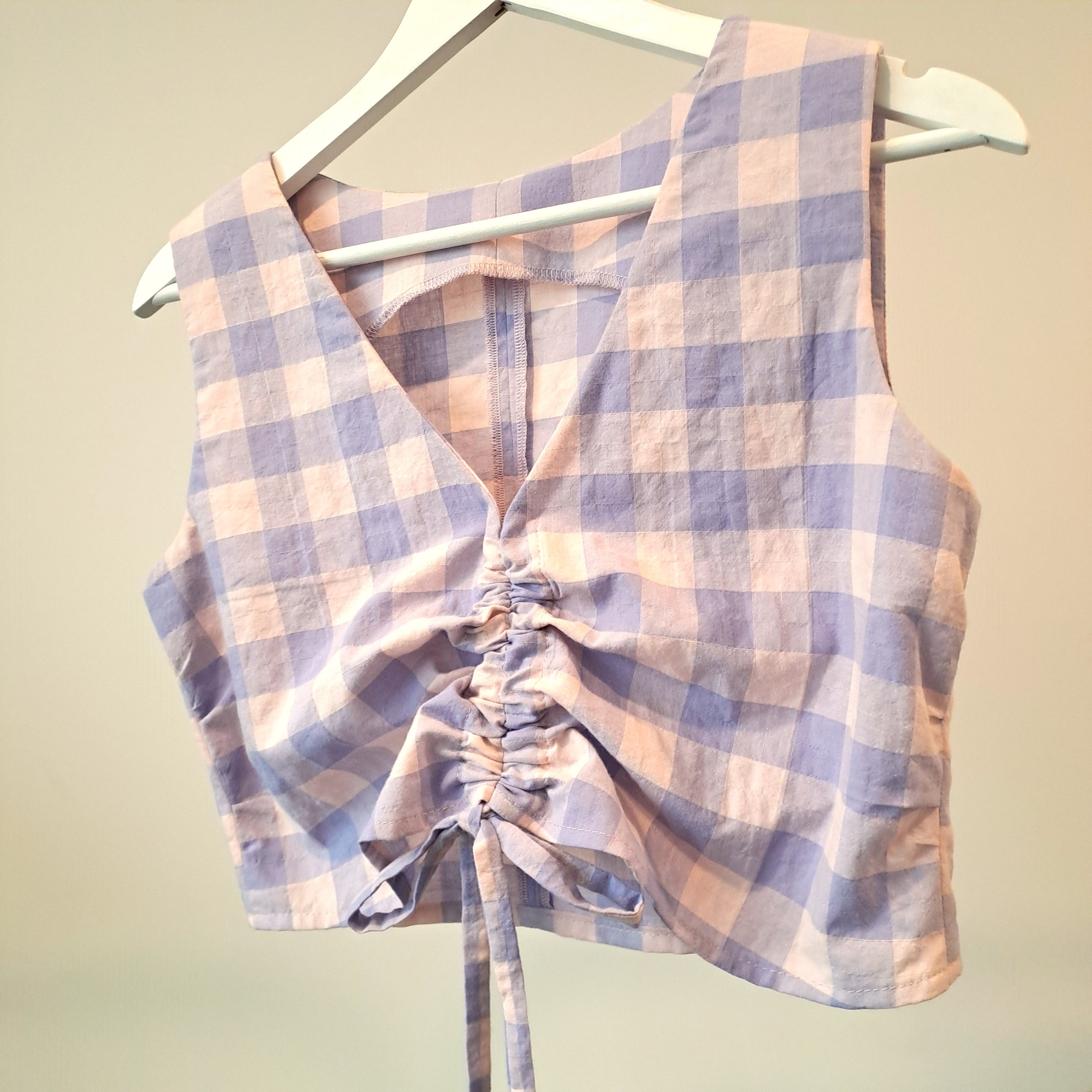 The Gathered Front Top – the freckled face
